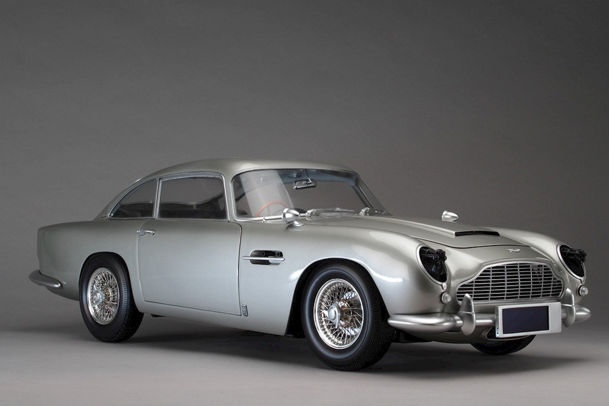 007 model kits, Agora Models